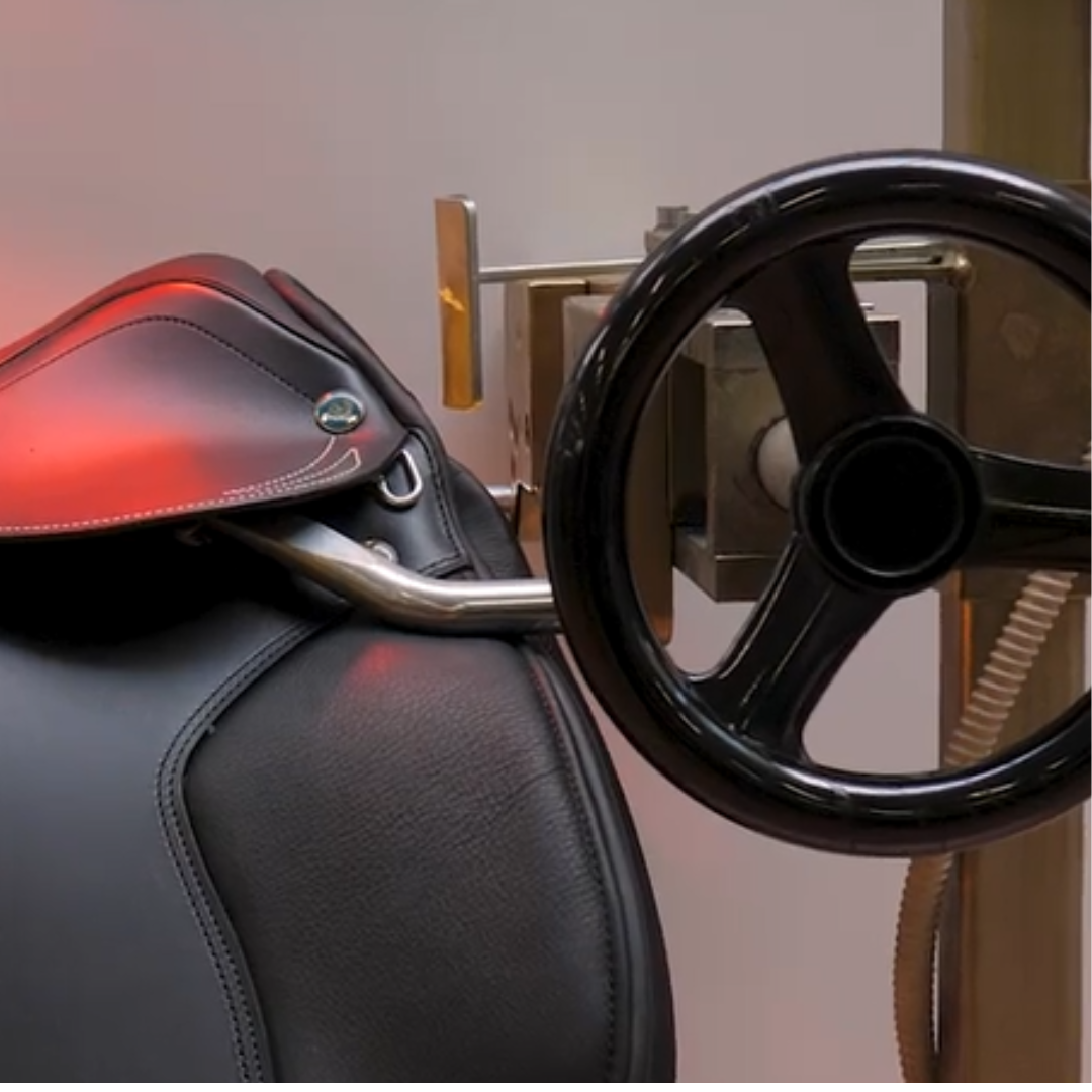 Saddle Tree Adjustement – Mon Sellier